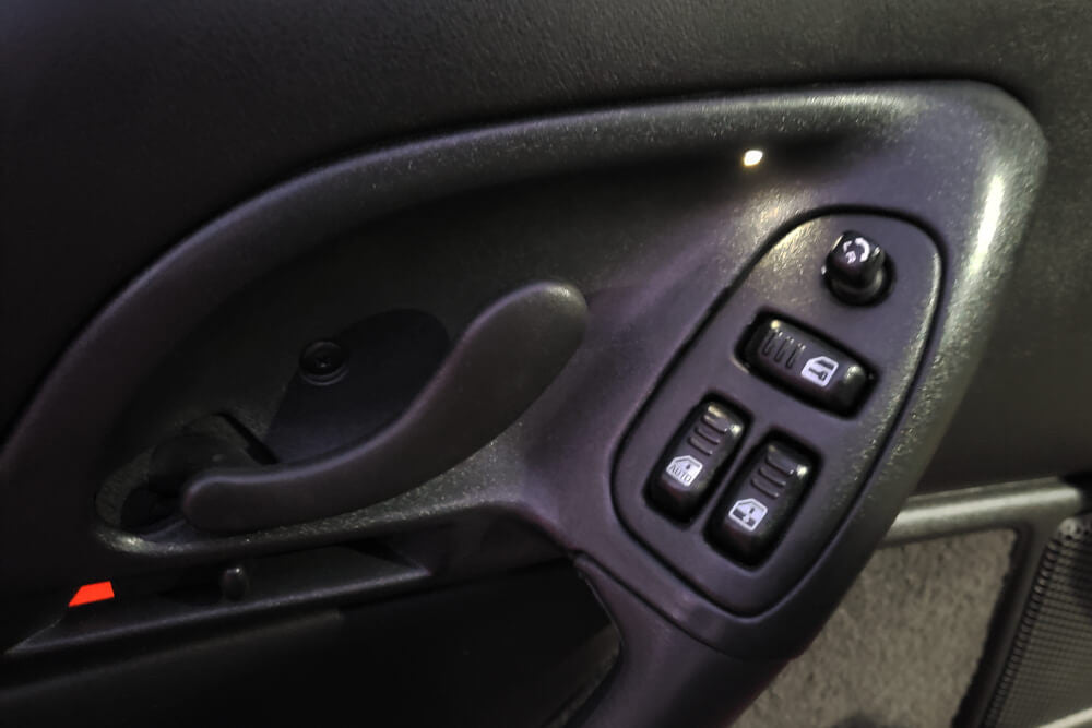 1993-2002 Camaro & Firebird Door Parts – Screaming Chicken